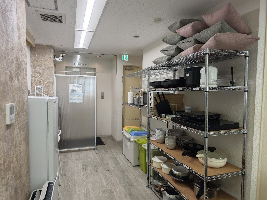 新宿御苑前駅徒歩4分 広々としたパーティルーム 💛女子会💚推し活💗 📺55インチ大型テレビの写真7