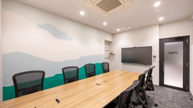 【熊本市電 花畑町電停徒歩1分】 BIZcomfort熊本城前8名用会議室の写真1