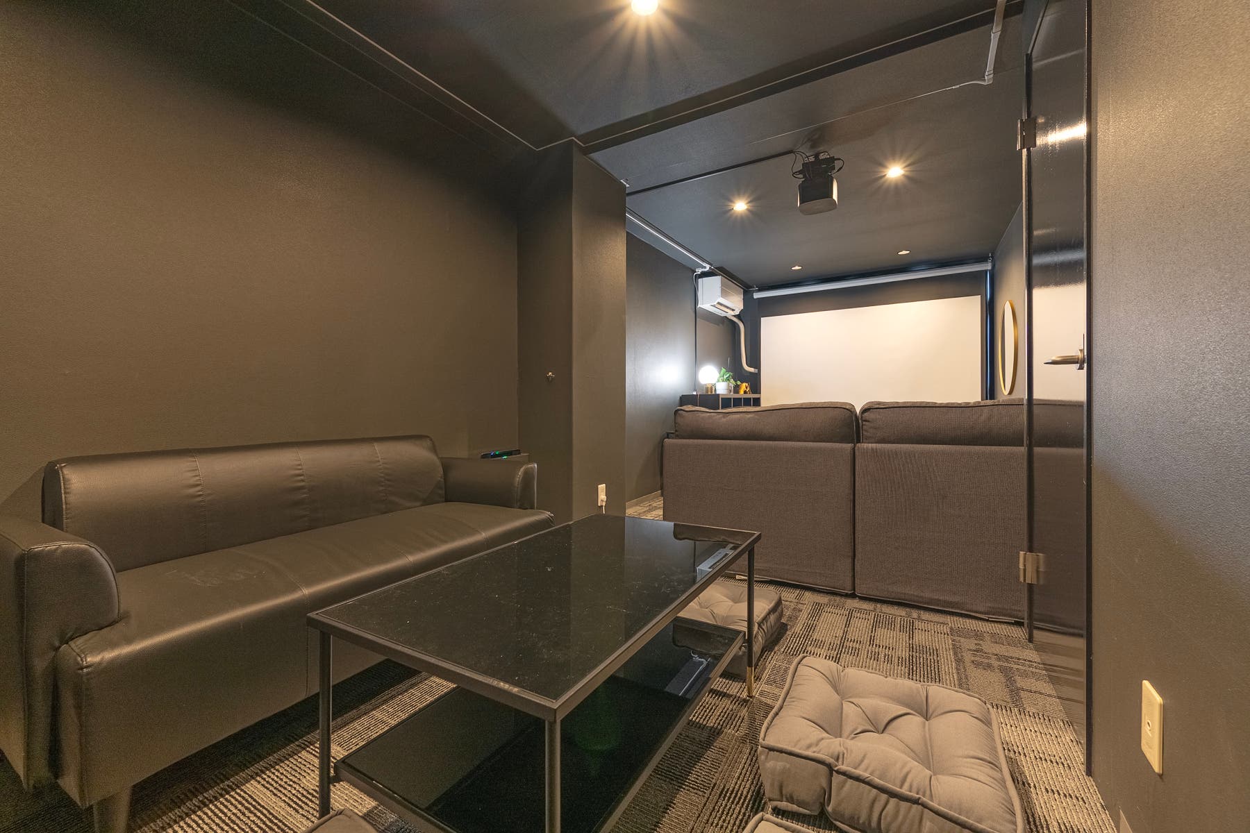 スペモ🎥仙台駅徒歩8分🚶‍♀️まったりデート💝プライベートな映画鑑賞🎬️プロジェクター🎞️791_CINEMA仙台の写真14