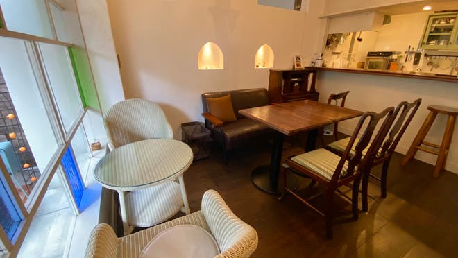 中央線国立駅から徒歩8分 | カフェレンタルスペース 交流会・ミーティング・セミナー・ワークショップなど・撮影は家具移動可能の写真2