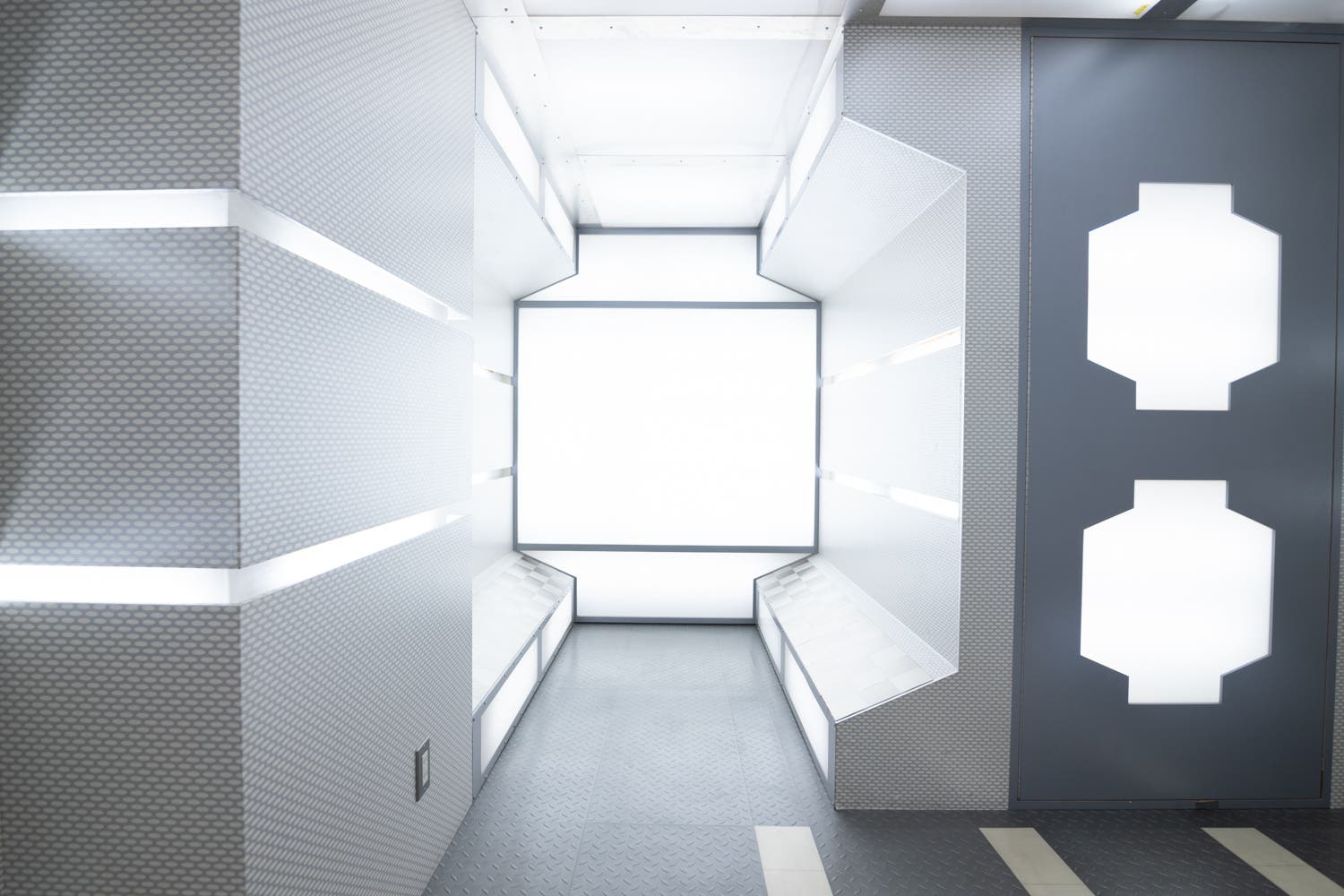 【スペーススタジオ】未来空間！宇宙ステーション！個室メイクルーム有り！ハウススタジオ TVや雑誌の撮影実績多数！の写真9