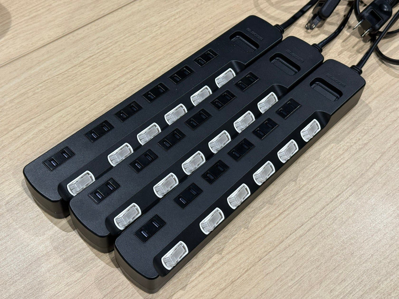 【徒歩3分】《会議/テレワーク/ボードゲーム会/コスプレ》光Wi-Fi｜80型📽️｜飲食可｜〜12人｜全備品無料の写真9