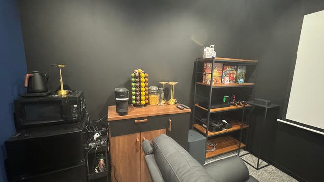 スペモシネマ🎬駅徒歩4分🚶♀️ゴミ無料🆓プロジェクター🎥デート💓映画鑑賞🎬774_SpemoCINEMA西船橋の写真5