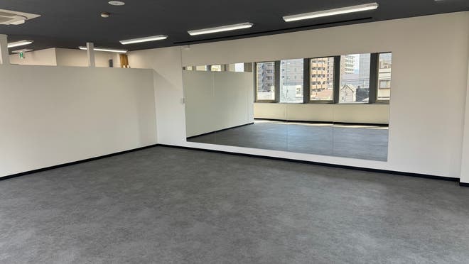 「1時間600円〜」平塚駅から徒歩5分のダンス演劇楽器演奏なんでもOK!レンタルスタジオ【ショート、YouTube動画撮影OK】の写真1