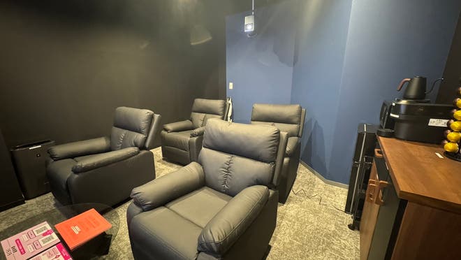 スペモシネマ🎬駅徒歩4分🚶♀️ゴミ無料🆓プロジェクター🎥デート💓映画鑑賞🎬774_SpemoCINEMA西船橋の写真5