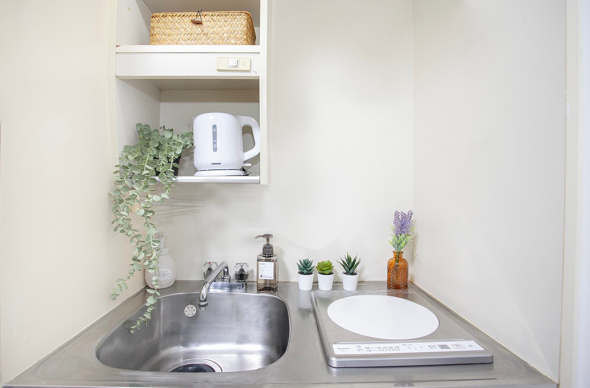 【NEW　OPEN】シックで落ち着いた空間で特別な時間をの写真8