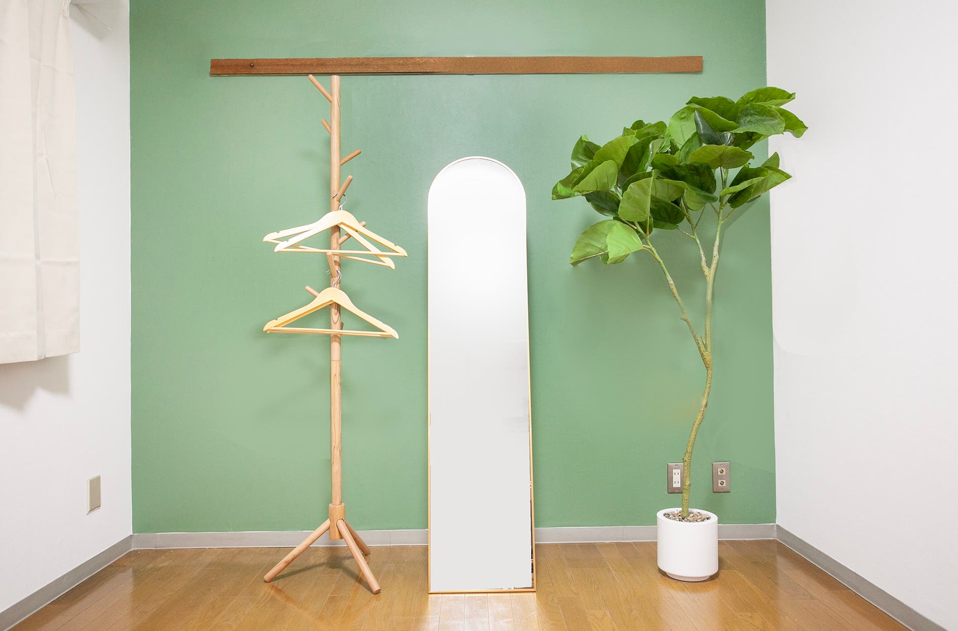 【NEW　OPEN】シックで落ち着いた空間で特別な時間をの写真16