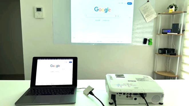 新宿高島屋からすぐ!気軽に24時間使えるシンプルなレンタルスペース・電子タバコ可・施術ベッド有りの写真10