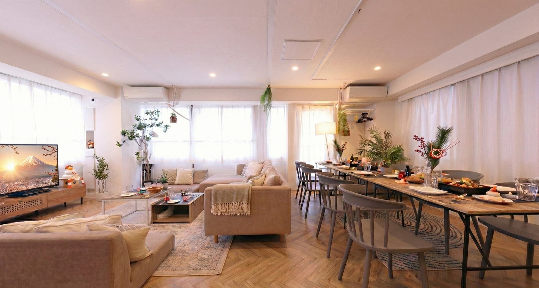 #ウッディGoburin601【新大久保】駅1分🥤ウィルキンソン強炭酸飲み放題🥤クリスマス🎄忘年会🤶学割🌸格安💰✨の写真1