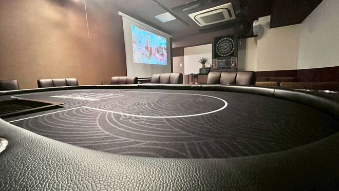 【FAMILYPOT 横浜桜木町店】桜木町駅徒歩5分 本格ポーカーテーブル、ボードゲームもあるパーティ向けバリ風スペースの写真7