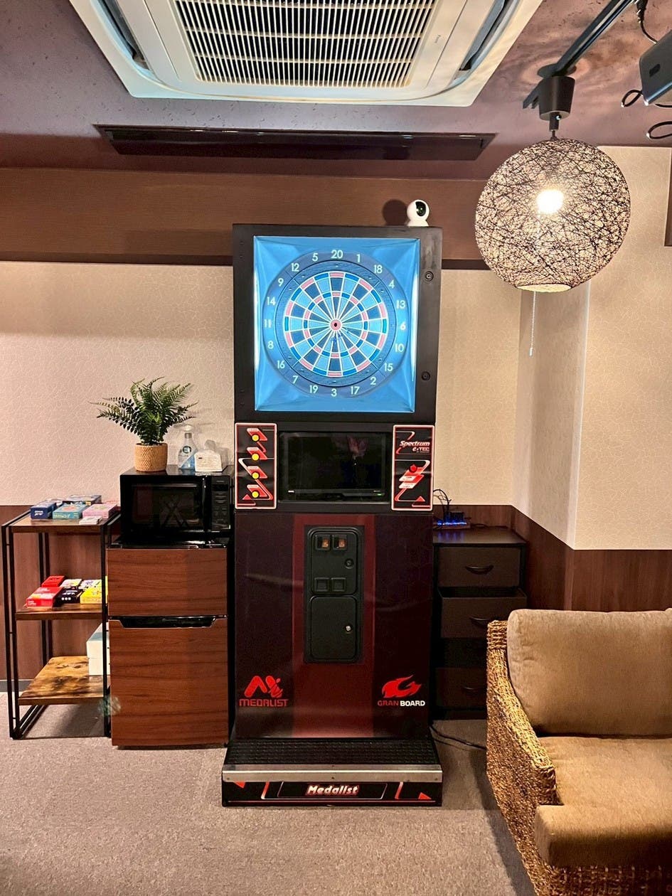 【FAMILYPOT 横浜桜木町店】桜木町駅徒歩5分 本格ポーカーテーブル、ボードゲームもあるパーティ向けバリ風スペースの写真10