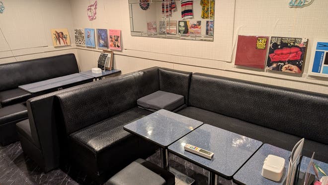 【栄駅徒歩10分】レトロゲームができるパーティルーム【駄菓子食べ放題付き】の写真3