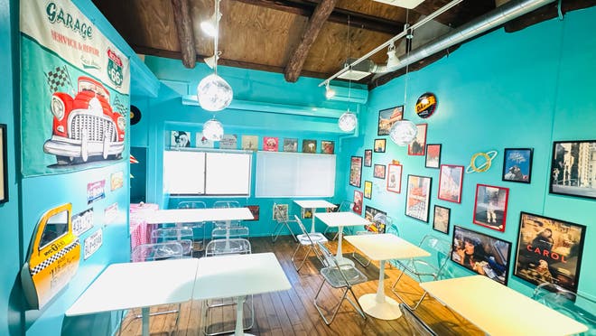 飲食持ち込みOK|少人数パーティーや交流会にもおすすめ! 商店街立地で買い出し便利|気軽に集まれるカフェスペースの写真2