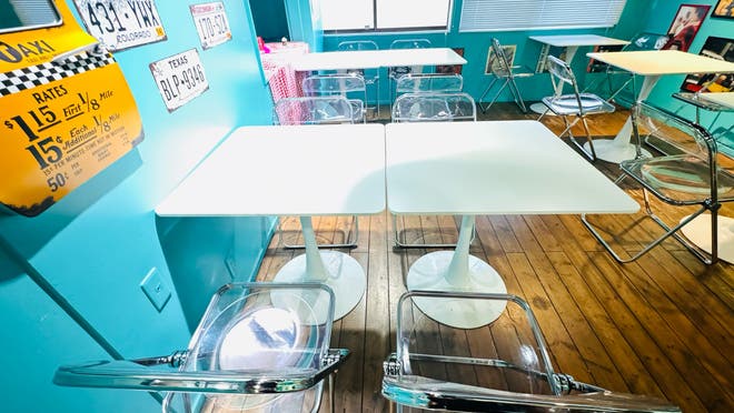 飲食持ち込みOK|少人数パーティーや交流会にもおすすめ! 商店街立地で買い出し便利|気軽に集まれるカフェスペースの写真4