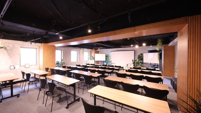 #エヌティGoburin2nd【新宿三丁目】忘年会🤶駅徒歩2分/席数84立食90名飲食/120㌅画面/会議/セミナーの写真15