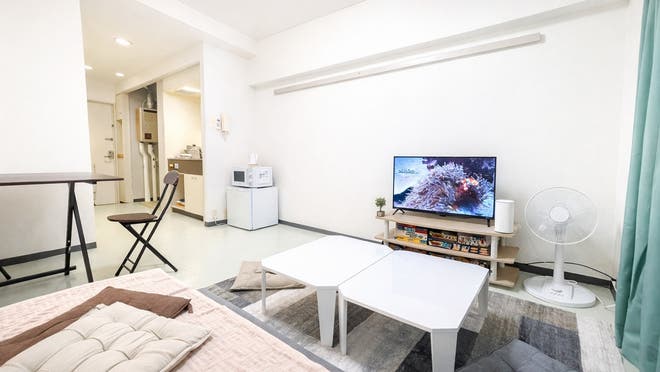 1分で着いて、すぐ乾杯。丸の内のパーティ部屋の写真4