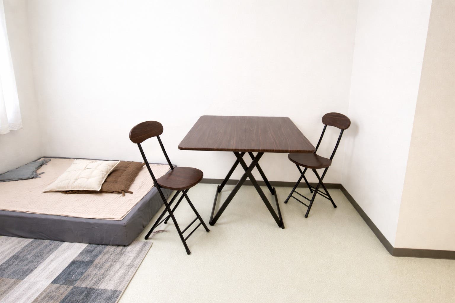 1分で着いて、すぐ乾杯。丸の内のパーティ部屋の写真5