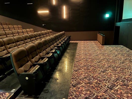 【つくば 151席】映画館で、会社説明会、株主総会、講演会の企画はいかがですか？の写真3