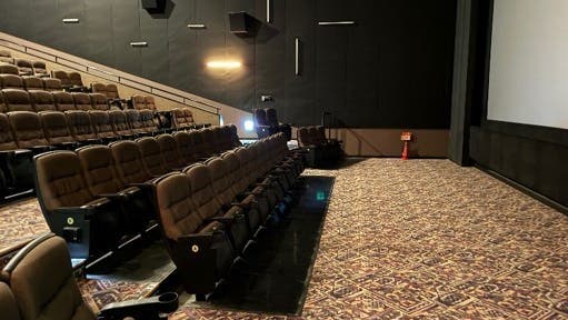 【つくば 180席】映画館で、会社説明会、株主総会、講演会の企画はいかがですか?の写真3