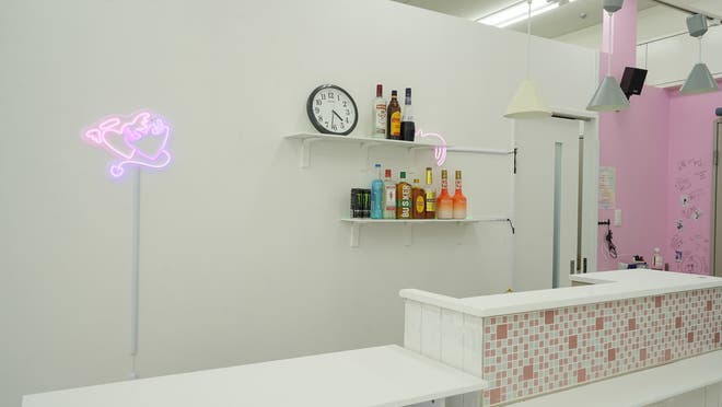 【リニューアル50%OFF実施中】真っ白カフェ風のレンタルスペース!撮影、物販、一日カフェなんでも出来ます!の写真2