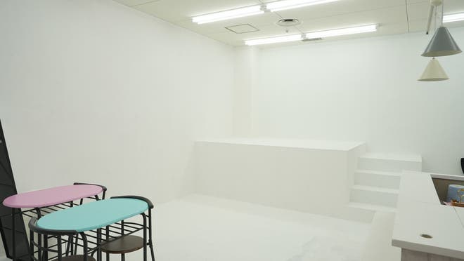 【リニューアル50%OFF実施中】真っ白カフェ風のレンタルスペース!撮影、物販、一日カフェなんでも出来ます!の写真4