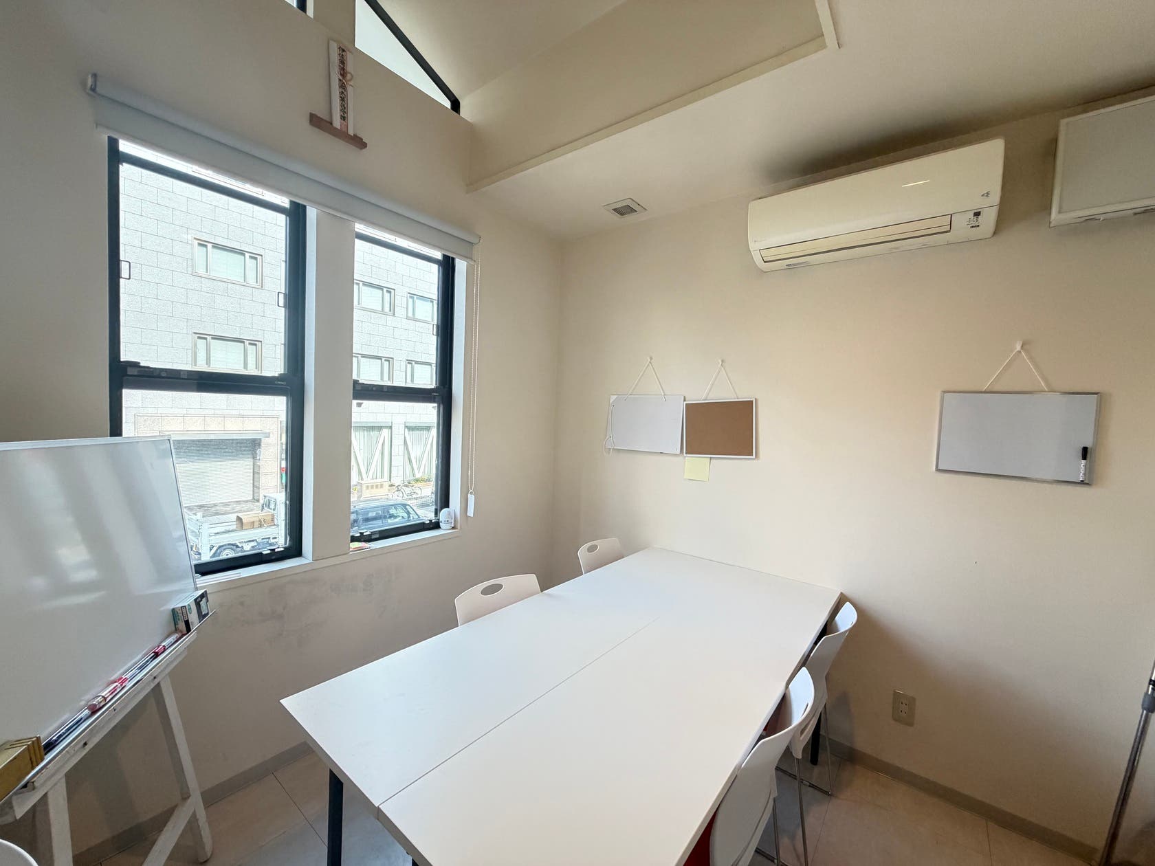 松山市駅徒歩２分のレンタルスペースの写真2