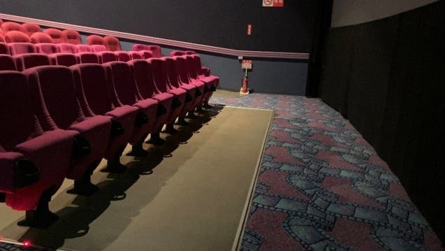 【大津 110席】映画館で、会社説明会、株主総会、講演会の企画はいかがですか?の写真3