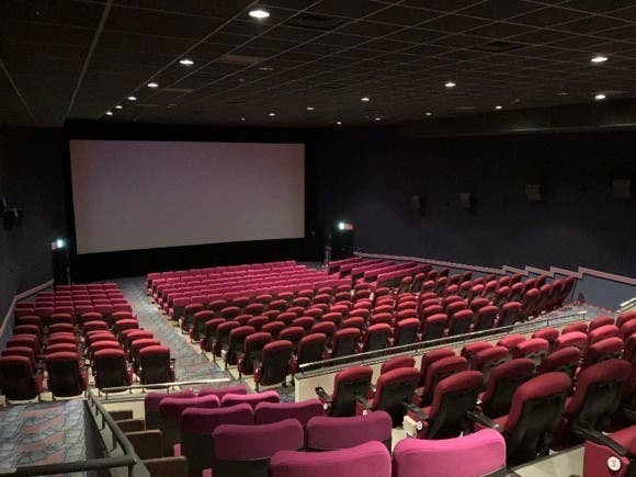 【大津 341席】映画館で、会社説明会、株主総会、講演会の企画はいかがですか？の写真1