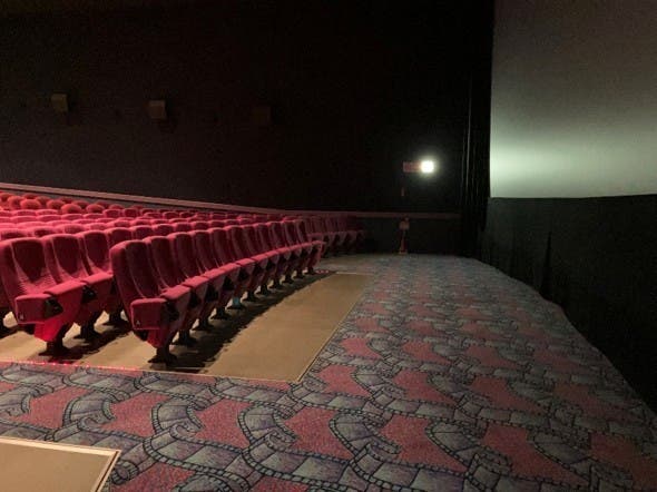 【大津 272席】映画館で、会社説明会、株主総会、講演会の企画はいかがですか？の写真3