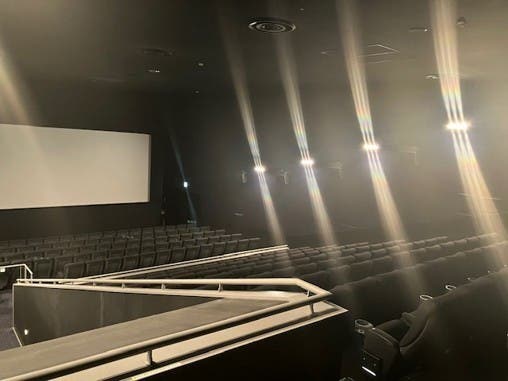 【岸和田 216席】映画館で、会社説明会、株主総会、講演会の企画はいかがですか？の写真1