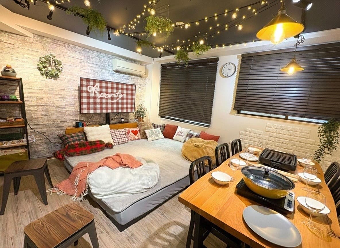 ゴロゴロ女子会✨新年会・成人式・パーティー・デート・ママ会🧸ごろんが出来る部屋｜渋谷道玄坂の写真1