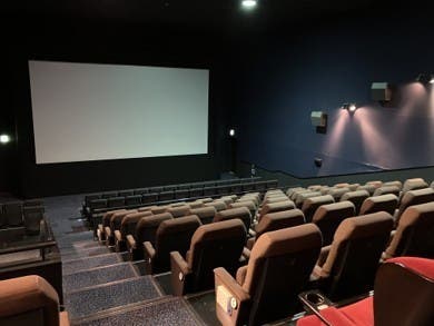 【新潟 109席】映画館で、会社説明会、株主総会、講演会の企画はいかがですか？の写真1
