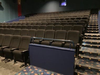 【橿原 114席】映画館で、会社説明会、株主総会、講演会の企画はいかがですか？の写真2