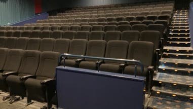 【橿原 114席】映画館で、会社説明会、株主総会、講演会の企画はいかがですか?の写真2