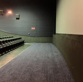 【稲沢 218席】映画館で、会社説明会、株主総会、講演会の企画はいかがですか？の写真3