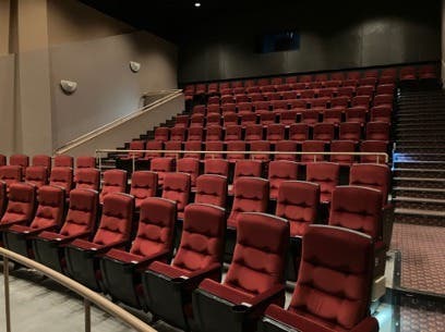 【豊橋 125席】映画館で、会社説明会、株主総会、講演会の企画はいかがですかの写真2