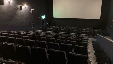 【阿久比 184席】映画館で、会社説明会、株主総会、講演会の企画はいかがですか?の写真1