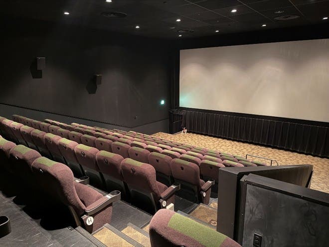 【岡崎 131席】映画館で、会社説明会、株主総会、講演会の企画はいかがですか？の写真1