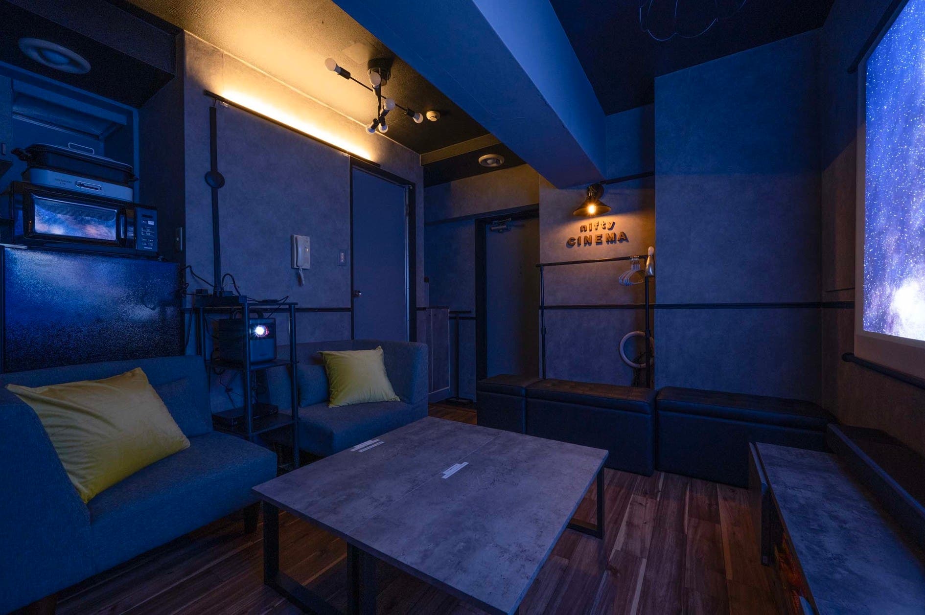 セレコレ🌳価格破壊💰最大10名🉐ドンキ5分🐧ｼｱﾀｰ✨ﾌﾟﾛｼﾞｪｸﾀ📽️映画🐈‍⬛デート💓nifty新宿の写真2