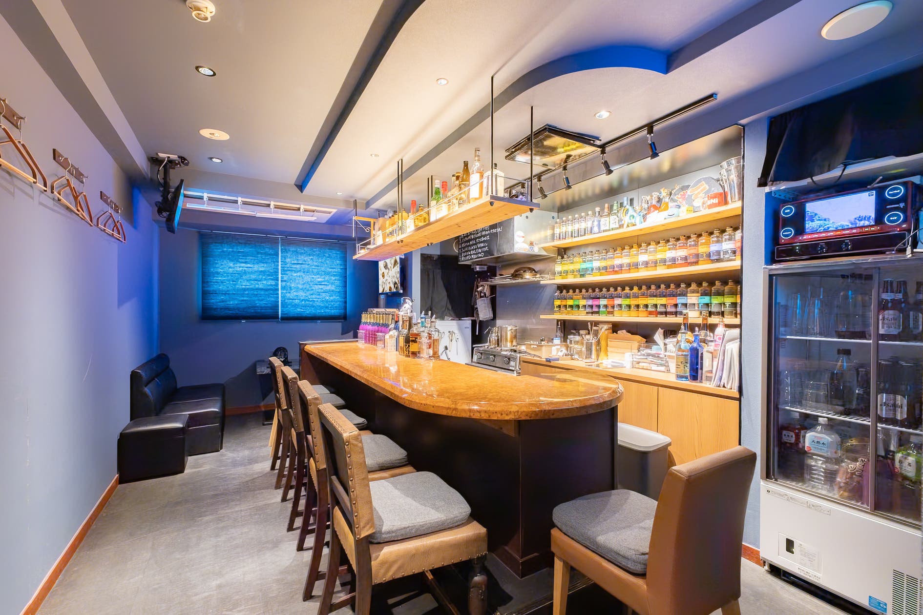 【神戸三宮駅徒歩5分】 レンタルバー_frank　バーカウンター付き！🍺【新年会＆忘年会🎍】の写真4