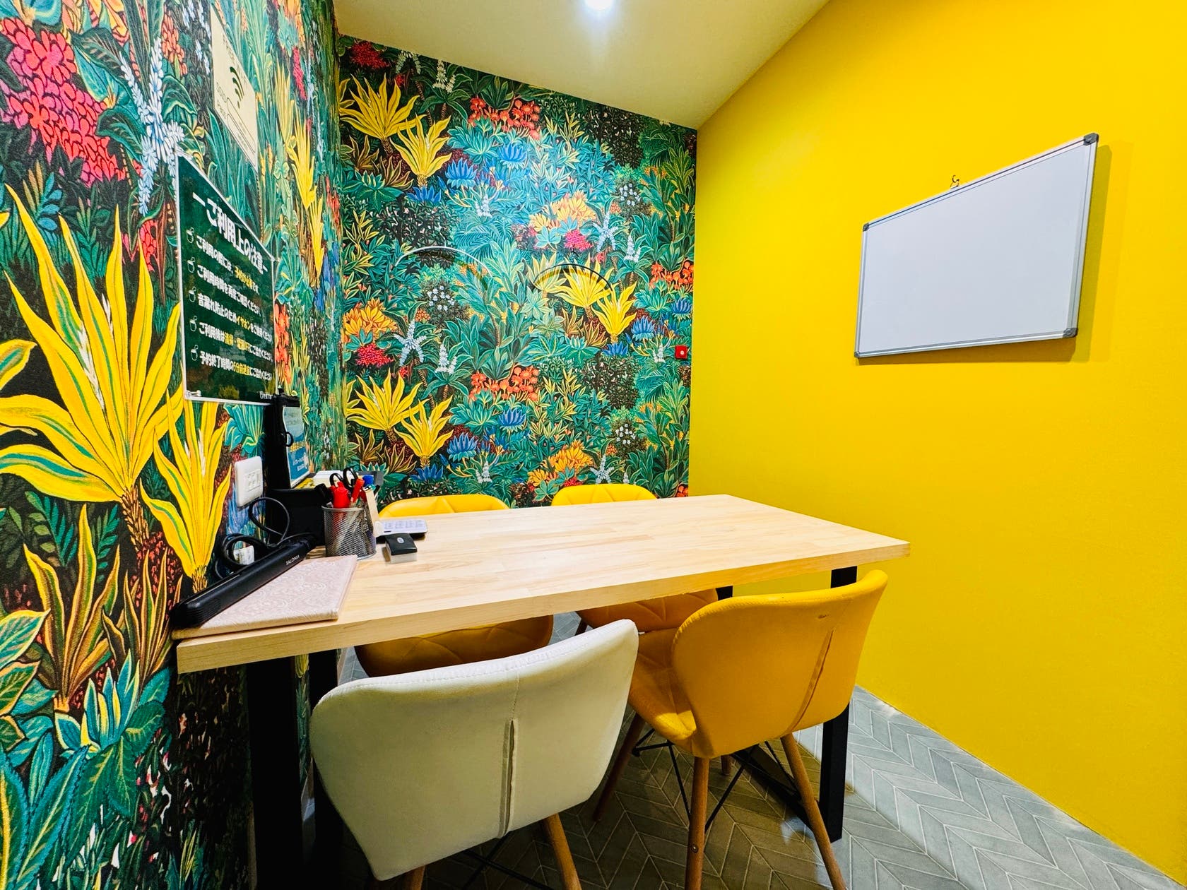 太閤通駅徒歩1分✨朝5時〜使える！朝活・夜活の集中個室（4名OK）🍔飲食持ち込みOK🌙☀️の写真1