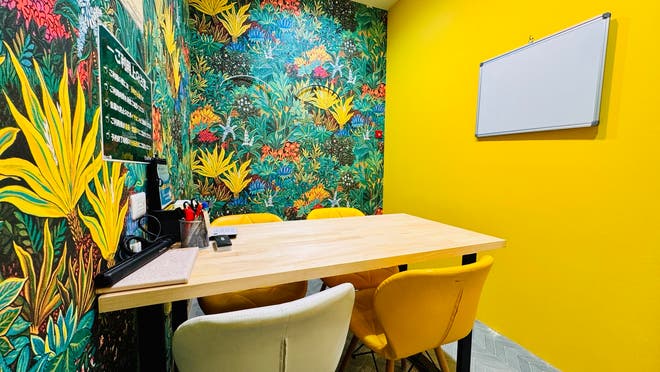 太閤通駅徒歩1分✨朝5時〜使える!朝活・夜活の集中個室(4名OK)🍔飲食持ち込みOK🌙☀️の写真1