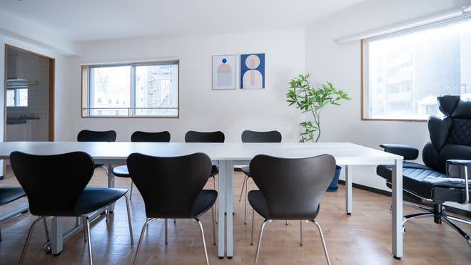 湯島駅1分。マルチモニタで捗るおこもり作業!ちょうどサイズの31㎡!最大9名!作業・ミーティング・小会議・ミニセミナーに!の写真9