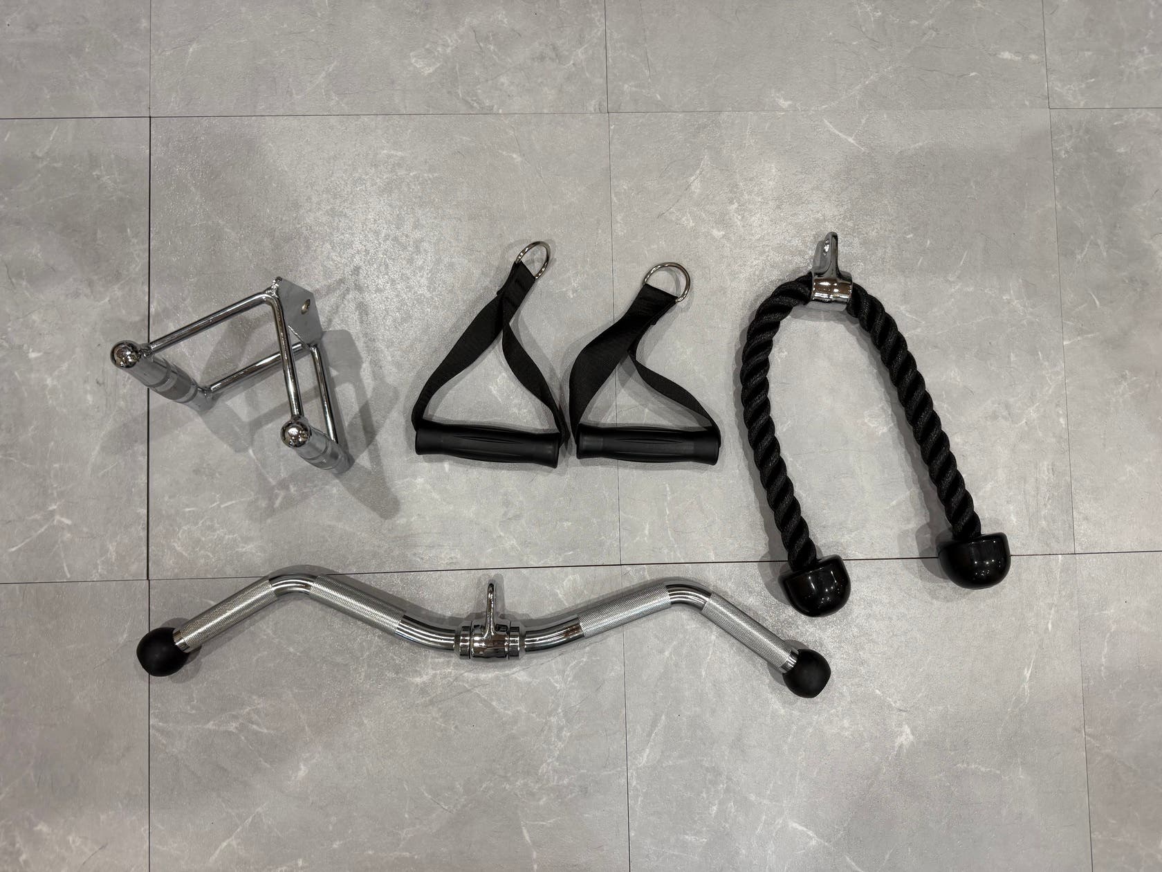 【地下鉄成増駅近】新築新規開店 完全個室レンタルジム マルチラック他完備の写真5