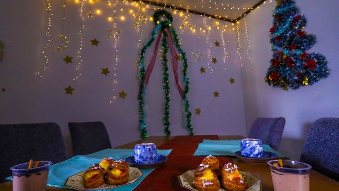 🌟【年始特別営業】【金山駅徒歩3分】ウィンター仕様のお部屋貸切✨声で点灯!誕生日・女子会・推し活・撮影に💖キッチン&夜景もの写真3