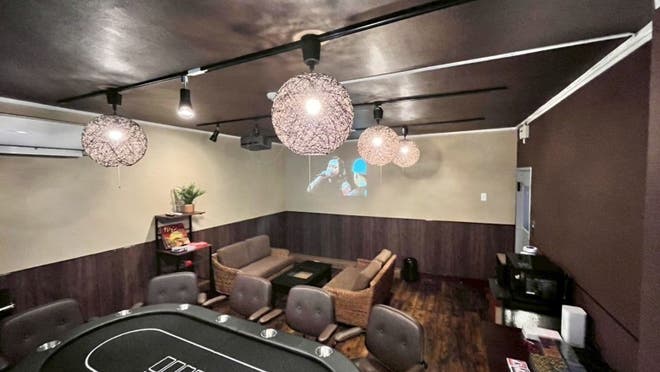 【FAMILYPOT 淀屋橋店】淀屋橋駅7分肥後橋駅3分 ポーカー、ボードゲームの写真1