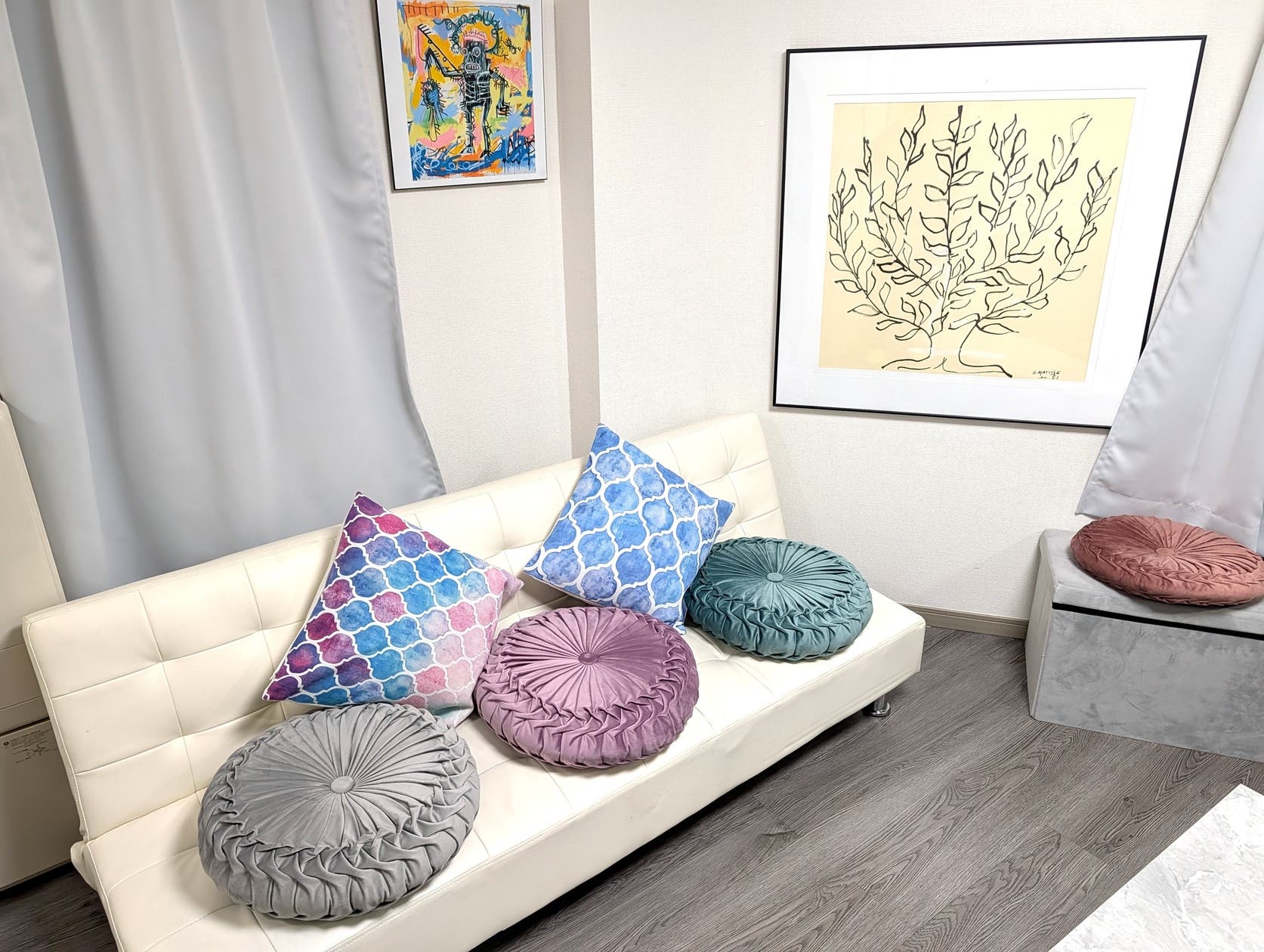 パーティルーム 市川駅2分｜65型4Kで映画鑑賞◎｜クリスマス🎄/おうちデート/女子会/推し活/誕生日会/忘年会/クリスマス会の写真1