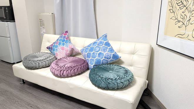 パーティルーム 市川駅2分|65型4Kで映画鑑賞◎|クリスマス🎄/おうちデート/女子会/推し活/誕生日会/忘年会/クリスマス会の写真3