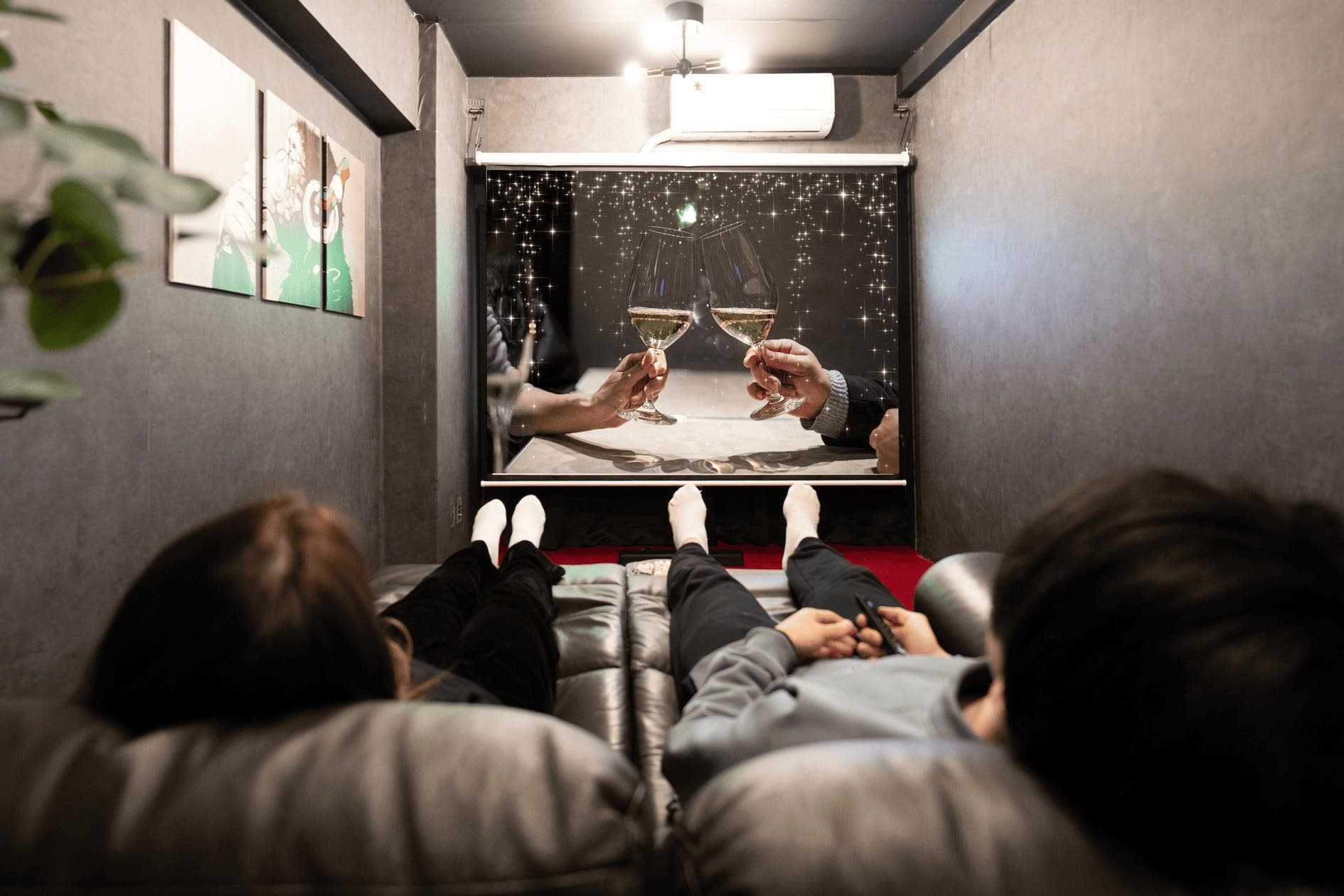 ✨️NEWオープン✨️新宿駅徒歩2分🚶‍♀️映画鑑賞🎥新年会・同窓会🎊デート💓女子会👭CINEMA_REEL新宿の写真10