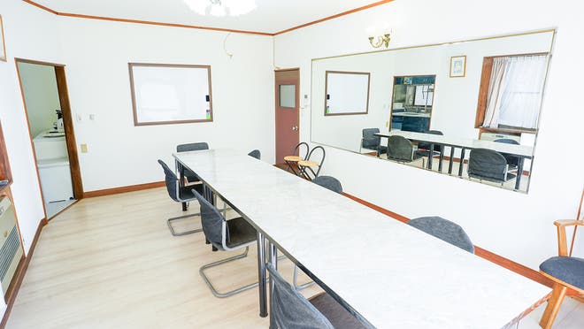 最大20名0K 2部屋貸切 用途多様 キッチン完備、プロジェクター、高速WI-Fiなど設備充実のマルチスペース。の写真3